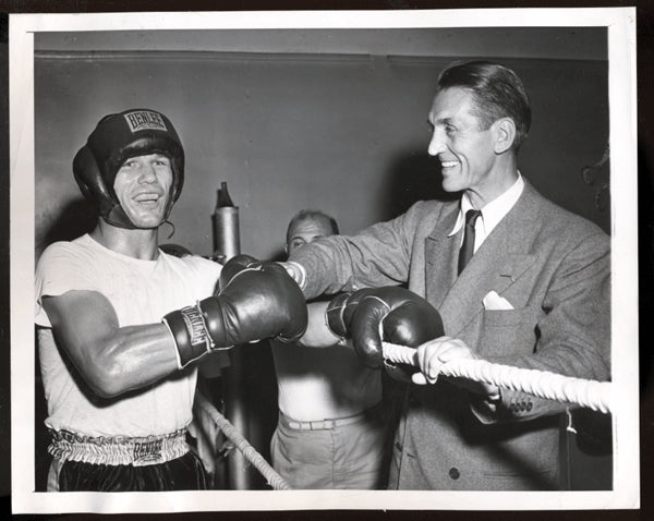 CARPENTIER, GEORGES & TONY ZALE WIRE PHOTO – JO Sports Inc.