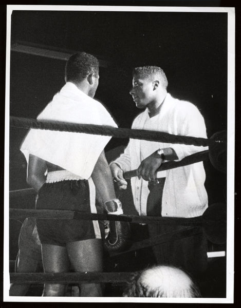 Patterson,Floyd Vintage Wirephoto with His Brother 1961 – JO Sports Inc.