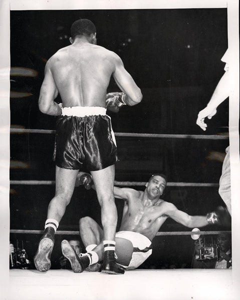 SATTERFIELD, BOB-JOHNNY HOLMAN WIRE PHOTO (1956-2ND ROUND) – JO Sports Inc.