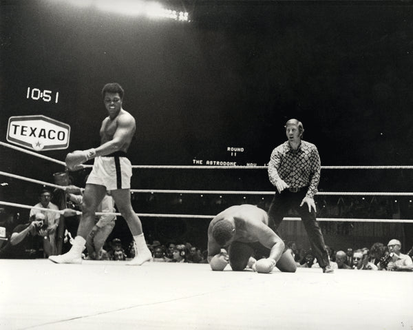 ALI, MUHAMMAD-BUSTER MATHIS WIRE PHOTO (1971-11TH ROUND) – JO Sports Inc.