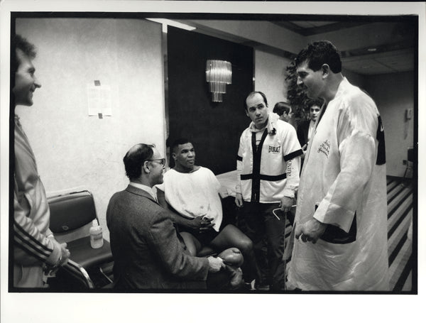 TYSON, MIKE-MIKE JAMESON ORIGINAL PHOTO (1986) – JO Sports Inc.