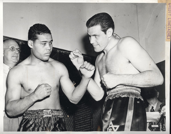 LOUIS, JOE-BUDDY BAER I WIRE PHOTO (1941-WEIGH IN) – JO Sports Inc.