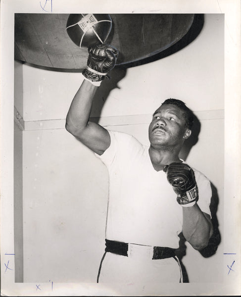 HANK, HENRY ORIGINAL TRAINING PHOTOGRAPH – JO Sports Inc.