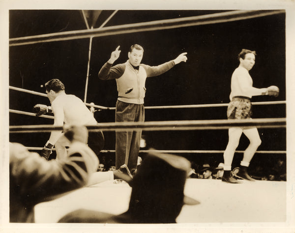 BAER, MAX-PAT COMISKEY ORIGINAL PHOTO (1940-COMISKEY DOWN) – JO Sports Inc.