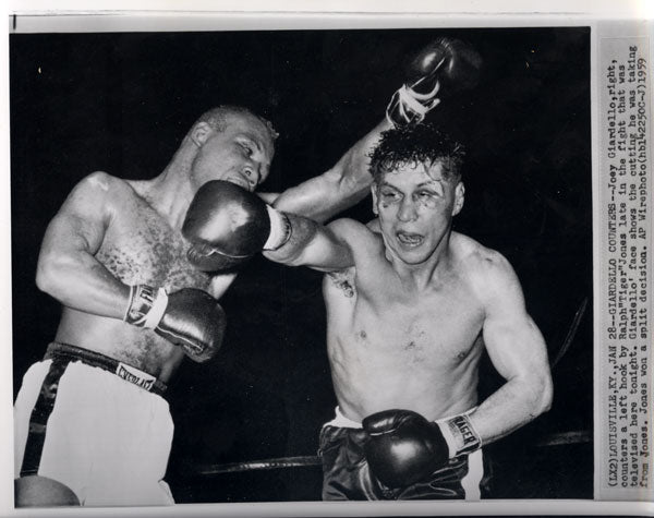 GIARDELLO, JOEY-RALPH "TIGER JONES WIRE PHOTO (1959) – JO Sports Inc.