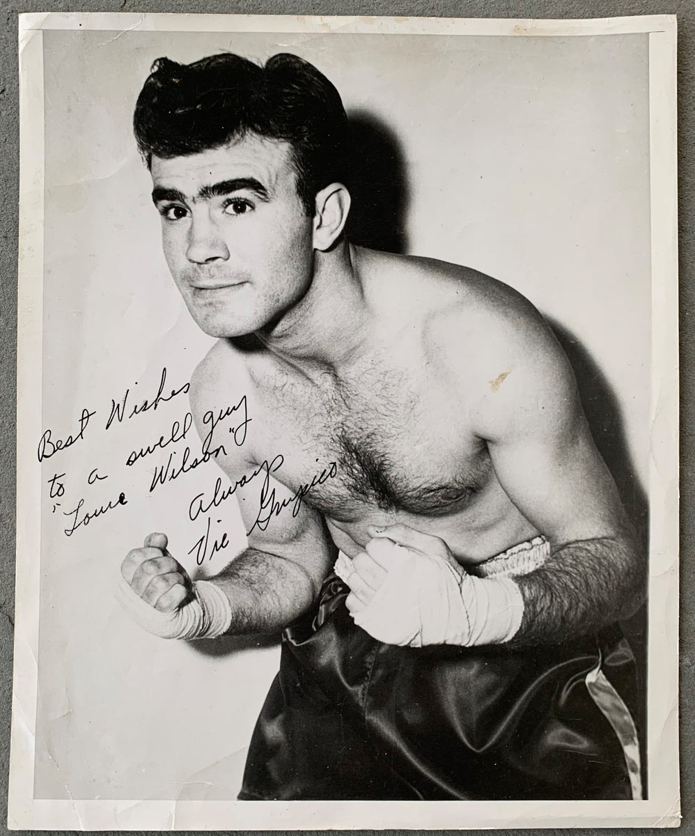 GRUPICO, VIC SIGNED PHOTO – JO Sports Inc.