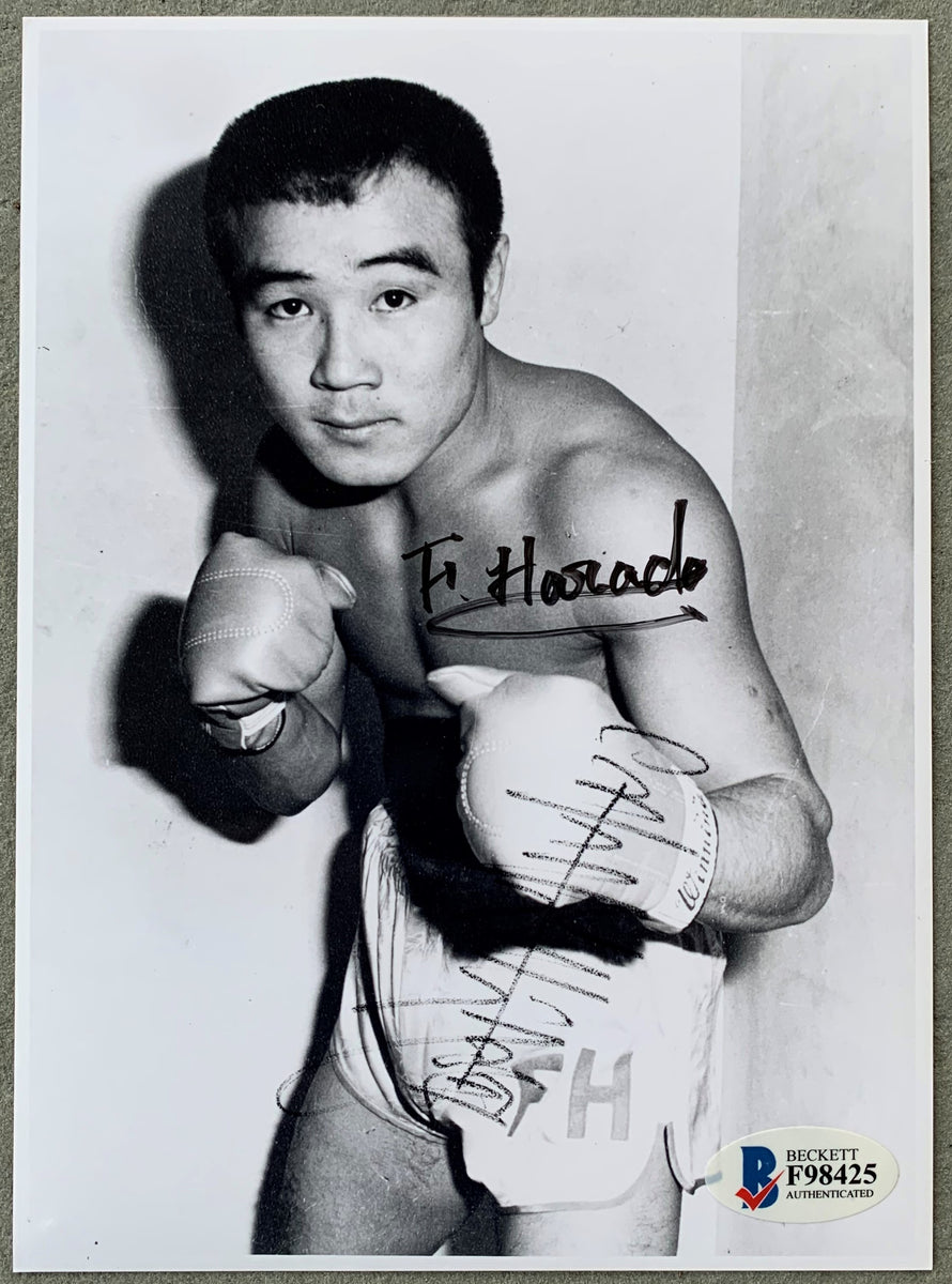 HARADA, FIGHTING SIGNED PHOTO (BECKETT AUTHENTICATED) – JO Sports Inc.
