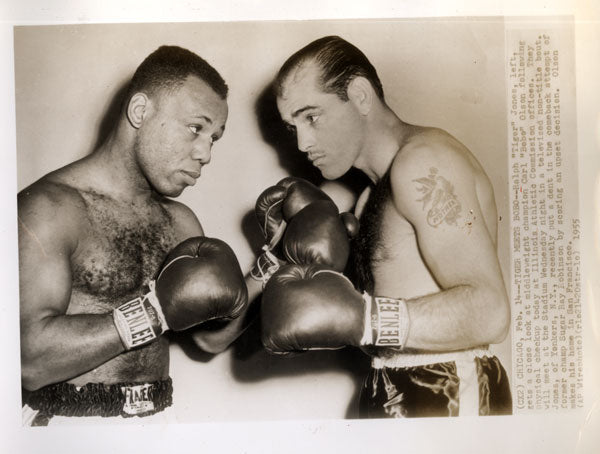 OLSON, CARL "BOBO"-RALPH "TIGER" JONES WIRE PHOTO (1955-SQUAREOFF) – JO ...