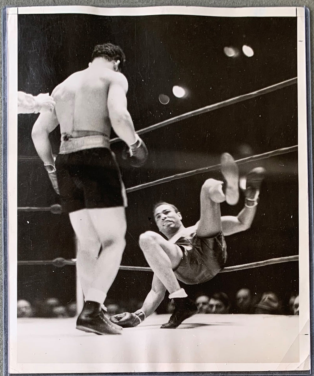 LOUIS, JOE-JOHN HENRY LEWIS ORIGINAL WIRE PHOTO (1939) – JO Sports Inc.