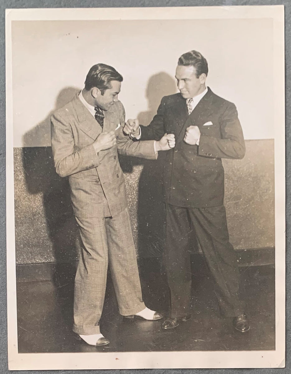 ROSS, BARNEY-JIMMY MCLARNIN ORIGINAL WIRE PHOTO (1934) – JO Sports Inc.